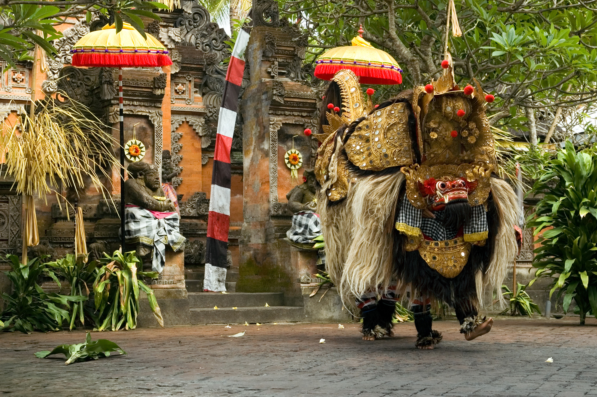 Barong Dance in Batubulan Village - Bali Tour and Activities